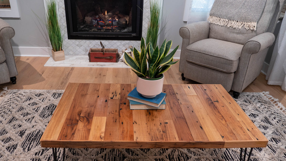 Wormy Chestnut Wood Bundle | Vintage Harvest Reclaimed Lumber - Vintage ...